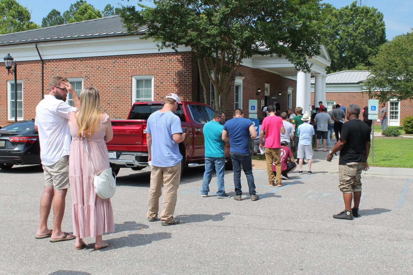 Mathews offices staying busy providing DMV services - Gazette Journal