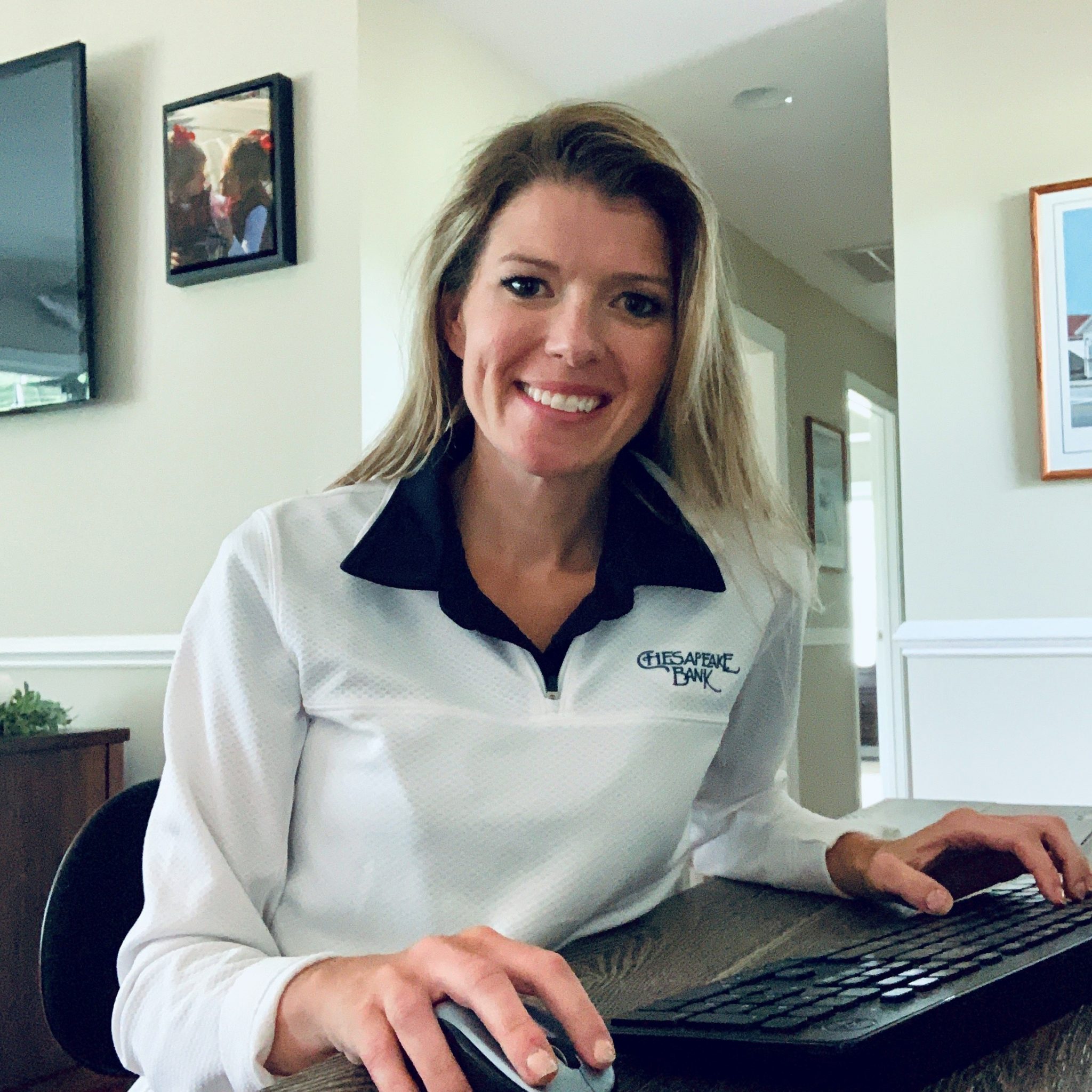 Chesapeake Bank employee receives Faircloth Family Award - Gazette Journal