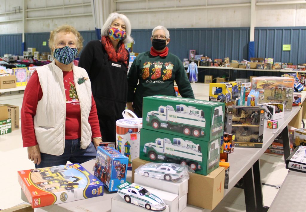 Mathews Christmas Store - Gazette Journal