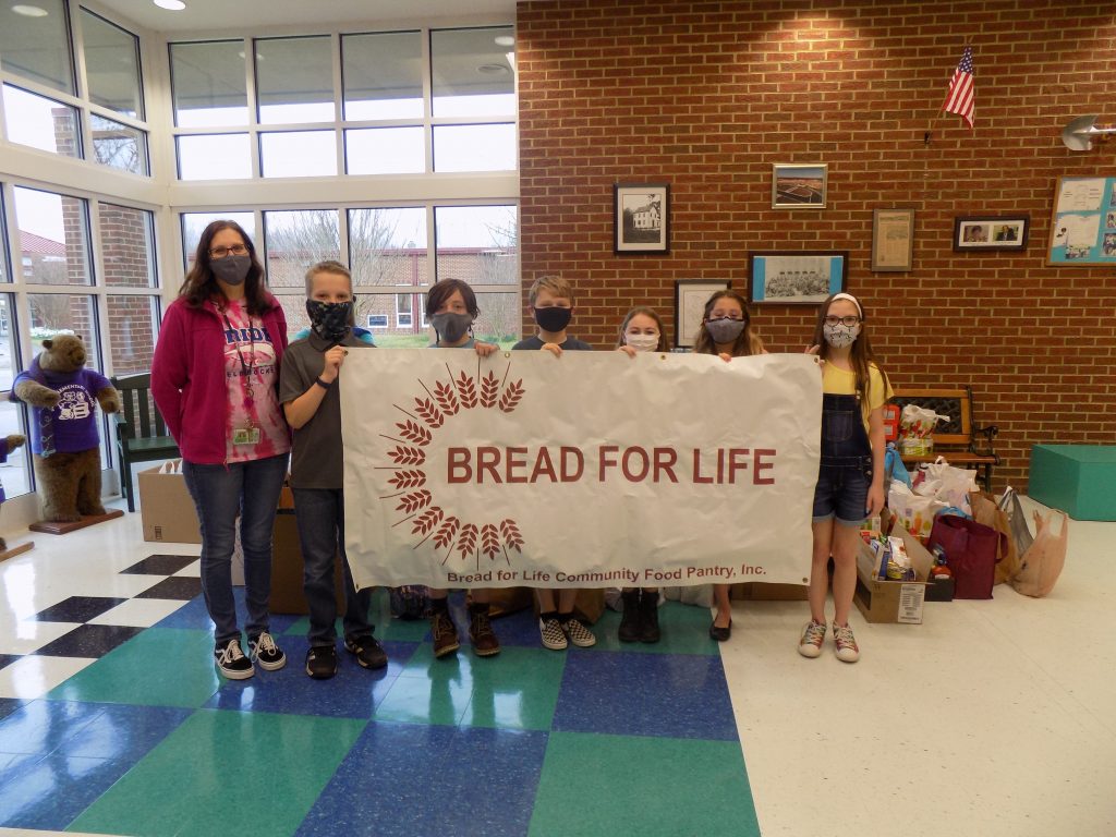 Food drive - Gazette Journal