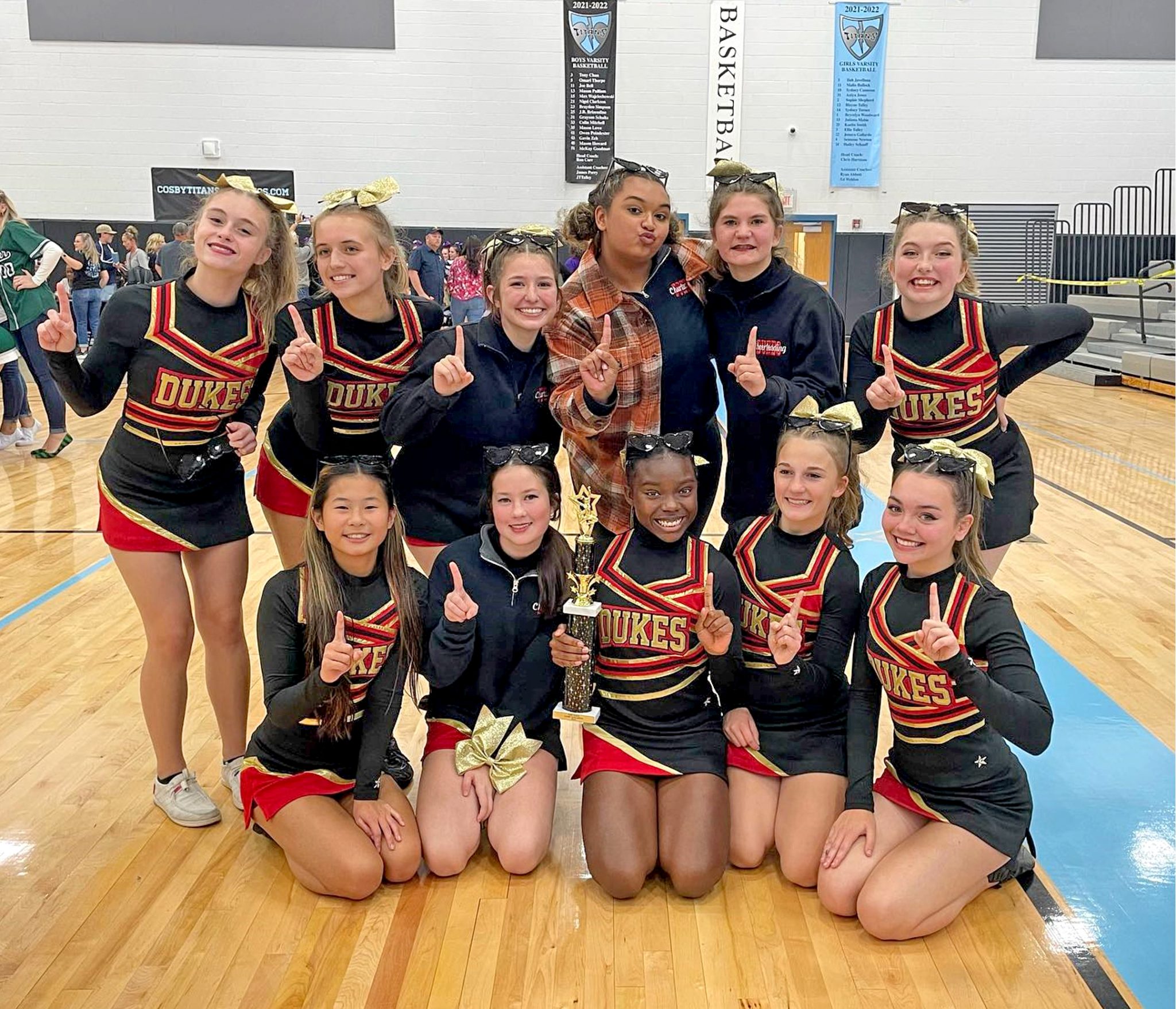Cheerleading champs - Gazette Journal