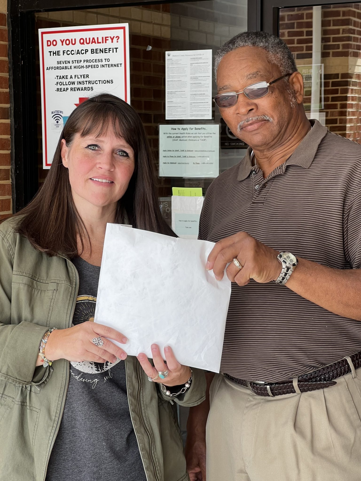 25 Mathews students receive new outfits from Fresh Start program ...