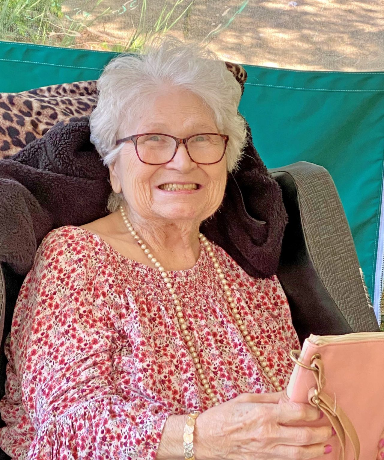 BETTY JEAN HARPER FRIEND - Gazette Journal