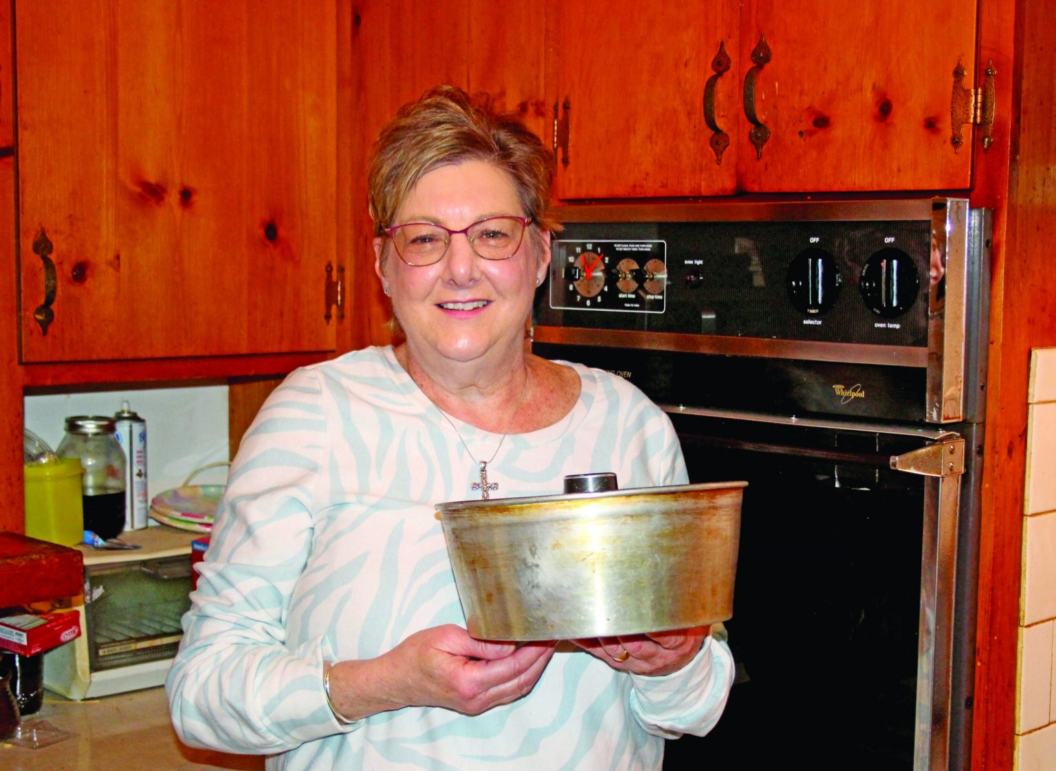 Cakes a specialtyValerie Bass carries on family tradition of good ...