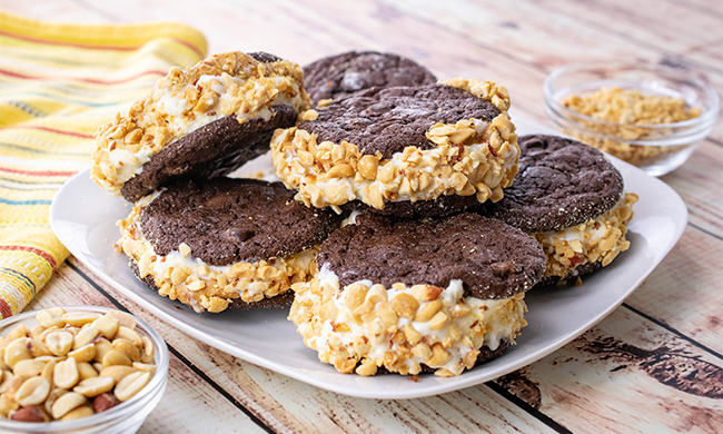 This Week's Recipe: Peanut Butter Ice Cream Sandwiches - Gazette Journal