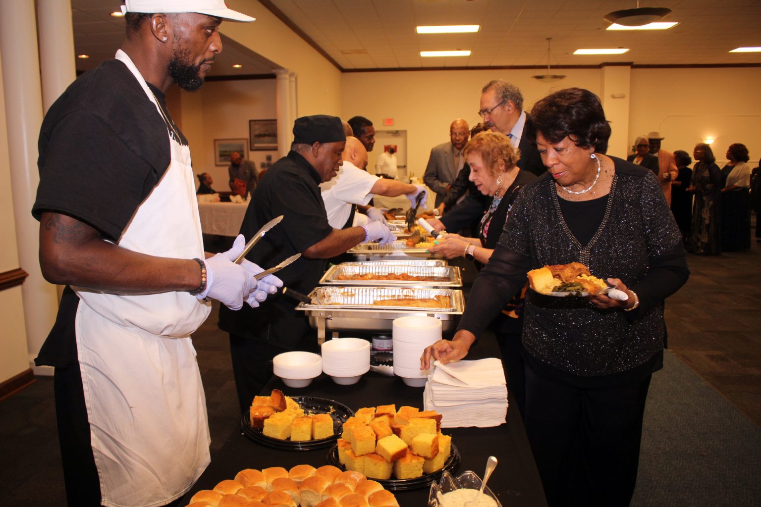 Sell-out crowd gathers Saturday to remember and celebrate The Wagon ...