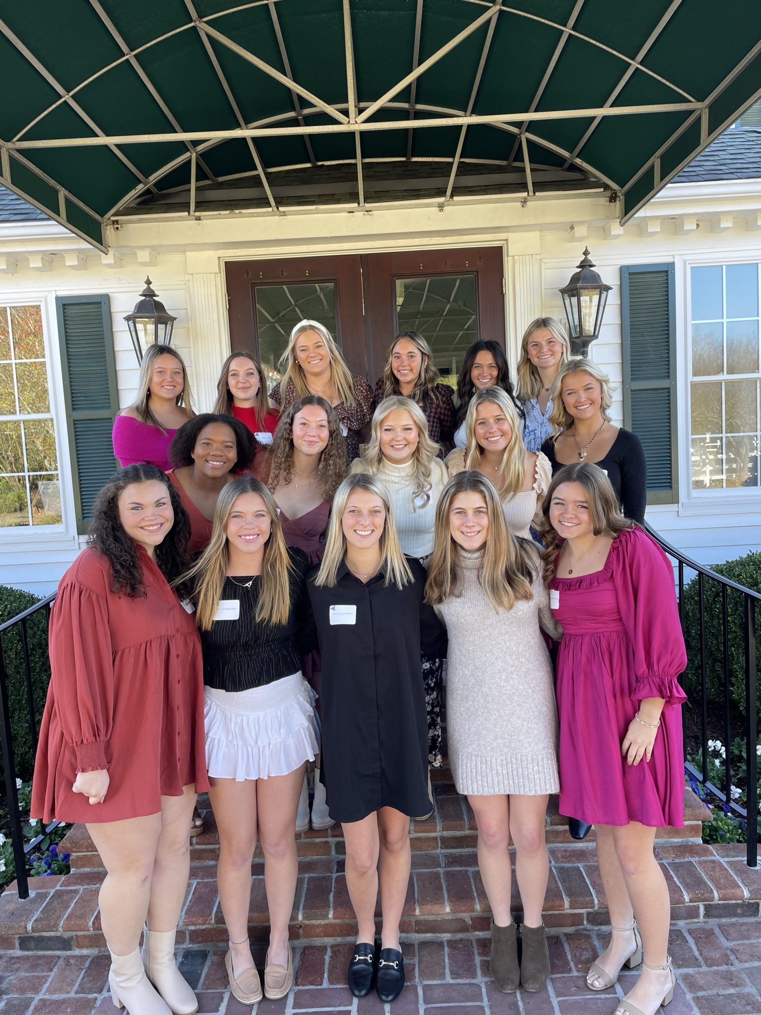 2023 Holly Ball debutantes named - Gazette Journal