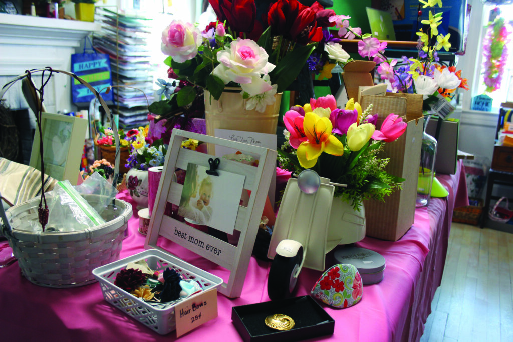 Upsy Daisy celebrates one year of upscaling treasures - Gazette Journal