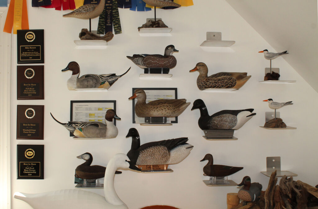 Bena decoy maker wants to share his knowledge - Gazette Journal