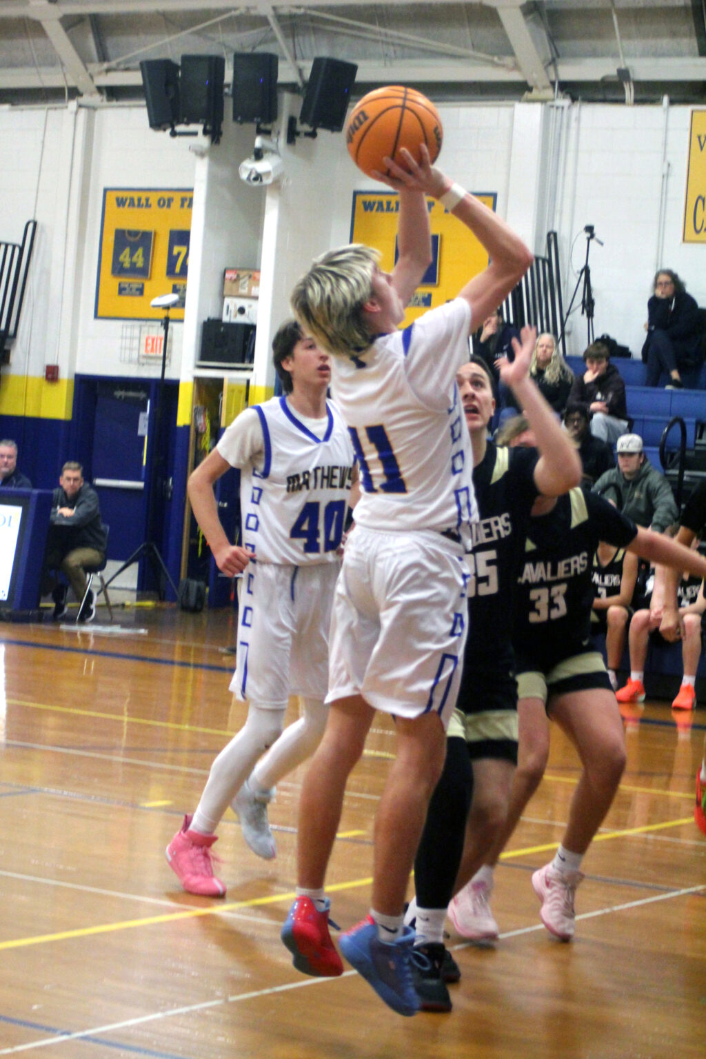 Devils come up short against Pointers - Gazette Journal